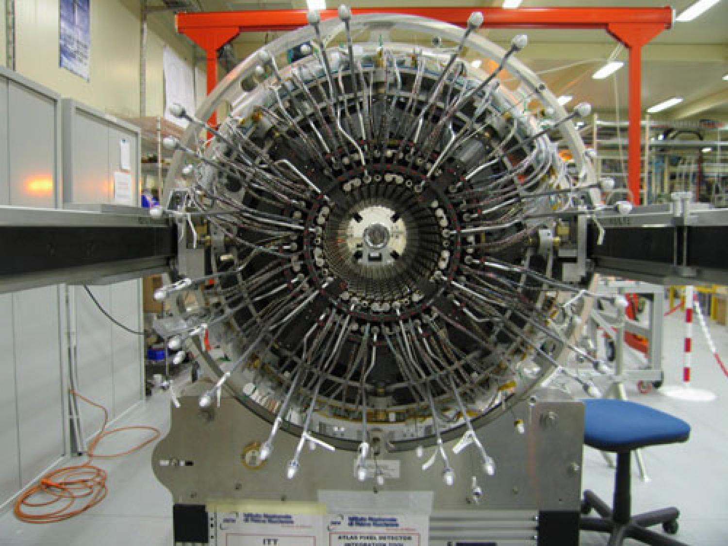 The pixels system: last but not late! | ATLAS Experiment at CERN